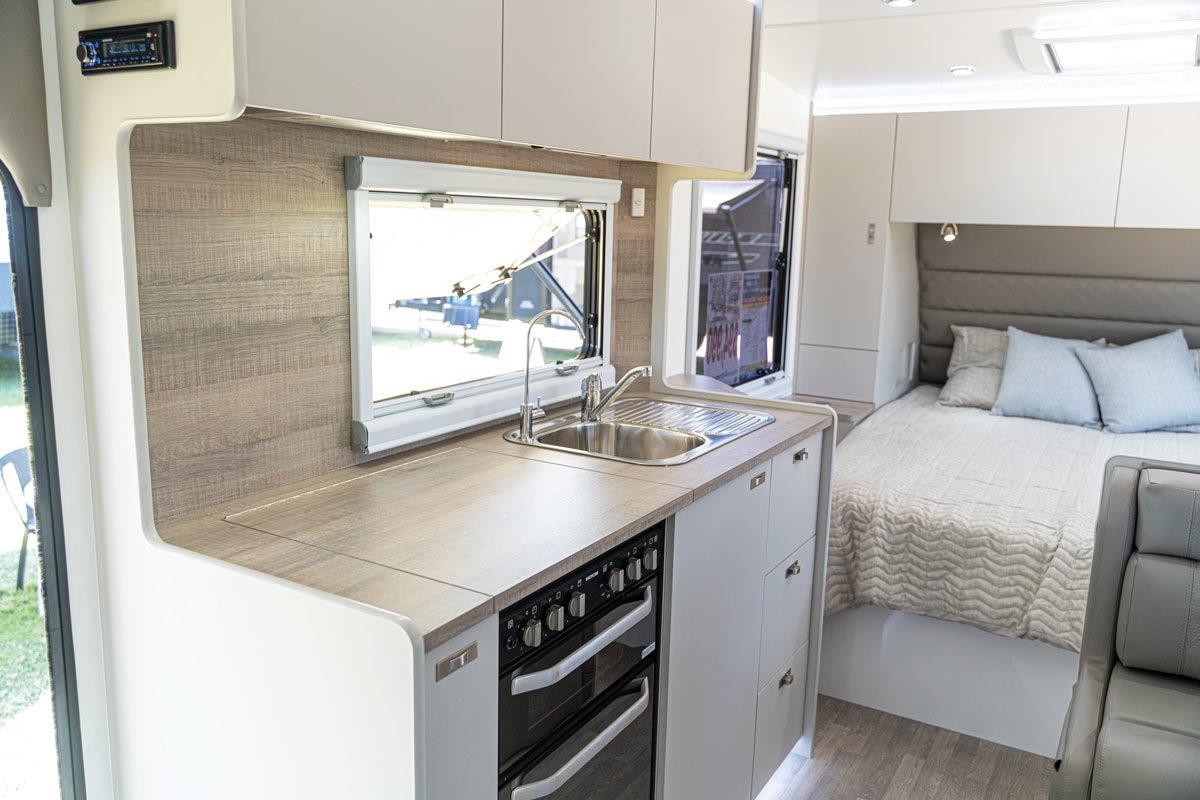 HIGHLANDER ESSENTIAL CARAVANS Caravans Range - George Day Caravans